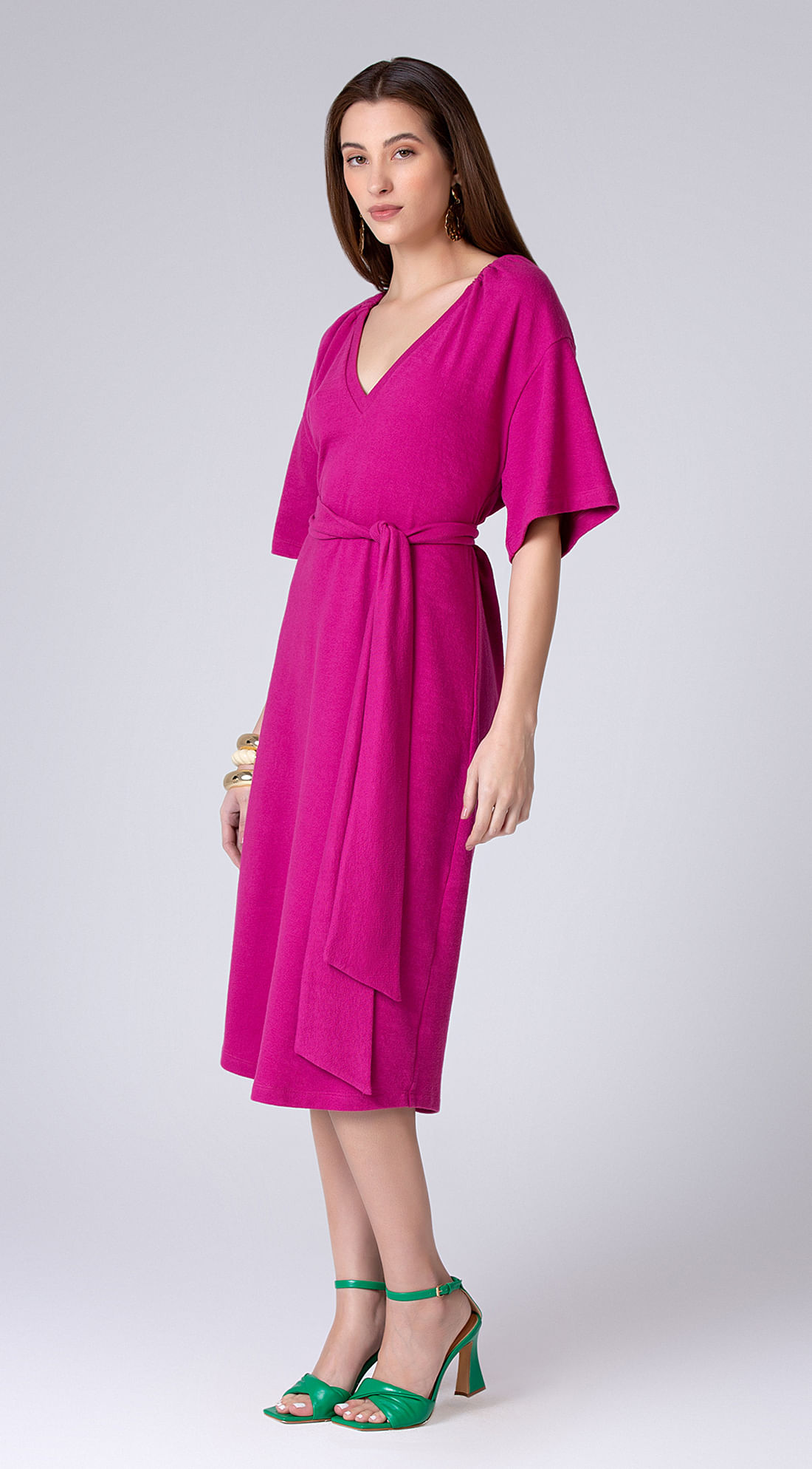 Vestido Maria.Valentina Curto Decote V Com Faixa Rosa - Maria.Valentina